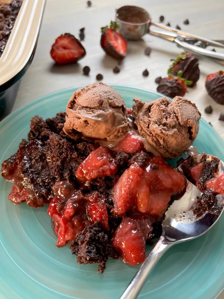 Strawberry Chocolate Crumble